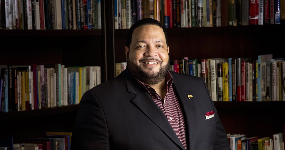 Backus lecturer Tim Golden to address racism, American democracy - La ...